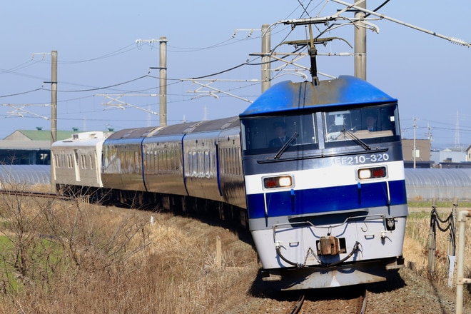 吹田機関区 EF210 320 の写真 |鉄道写真投稿サイトTrain-Directory