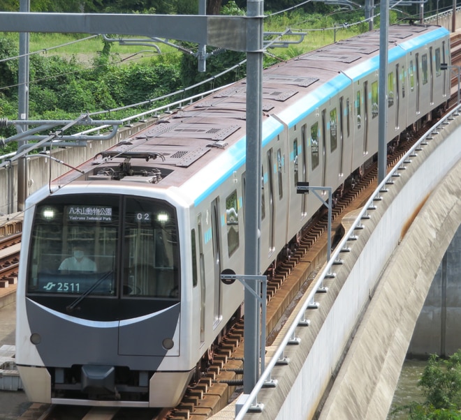 荒井車両基地 2000系 2111編成 の写真 |鉄道写真投稿サイトTrain-Directory