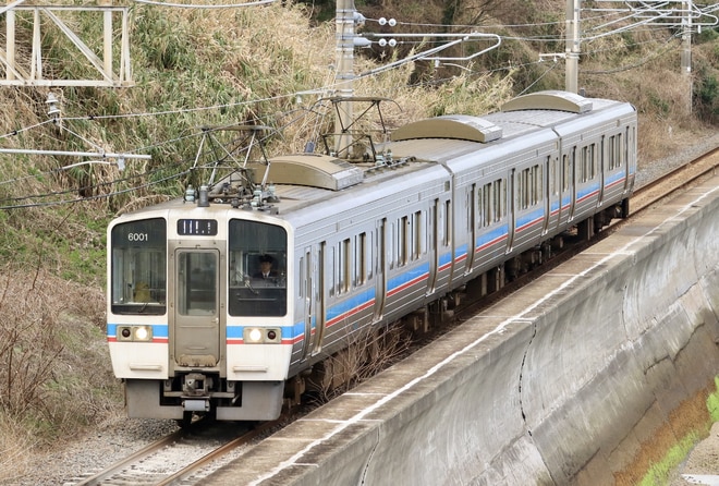 高松運転所 6000系 6001 の写真 |鉄道写真投稿サイトTrain-Directory