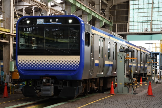 鎌倉車両センター本所 E235系 クラJ-01編成 の写真 |鉄道写真投稿サイトTrain-Directory