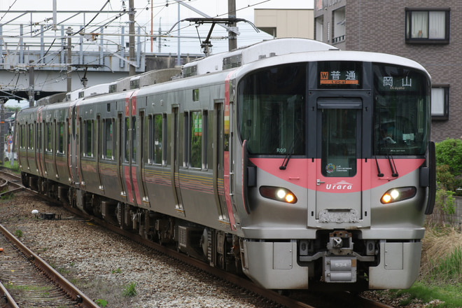 下関総合車両所岡山電車支所 227系 R09編成 の写真 |鉄道写真投稿サイトTrain-Directory