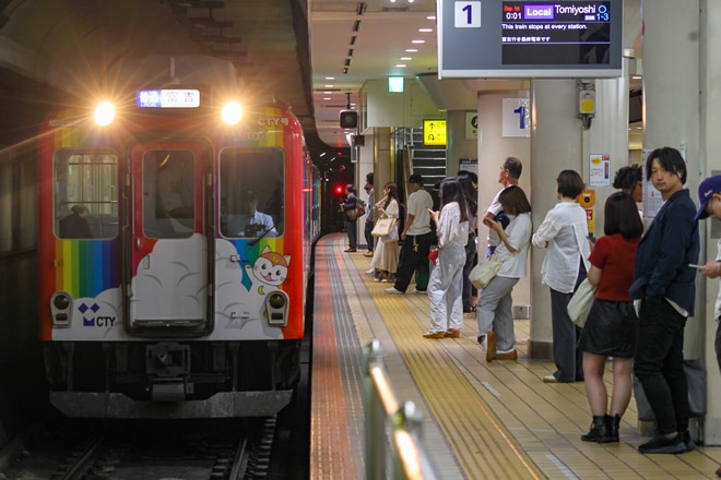 富吉検車 2800系 AX04 の写真 |鉄道写真投稿サイトTrain-Directory