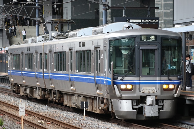 金沢総合車両所敦賀支所 521系 E4編成 の写真 |鉄道写真投稿サイトTrain-Directory