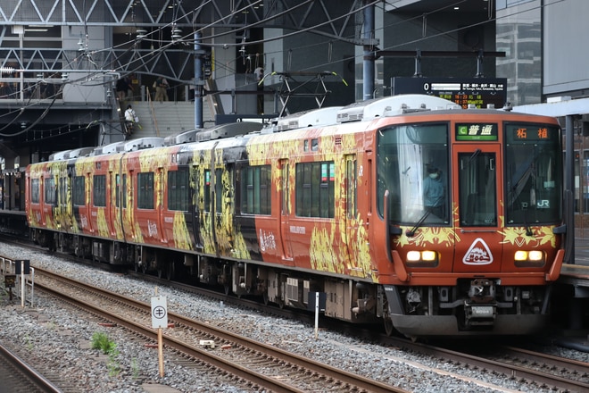 吹田総合車両所京都支所 223系 R02編成 の写真 |鉄道写真投稿サイトTrain-Directory
