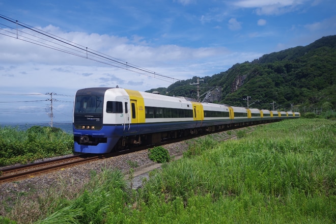 幕張車両センター本区 255系 マリBe-04編成 の写真 |鉄道写真投稿サイトTrain-Directory