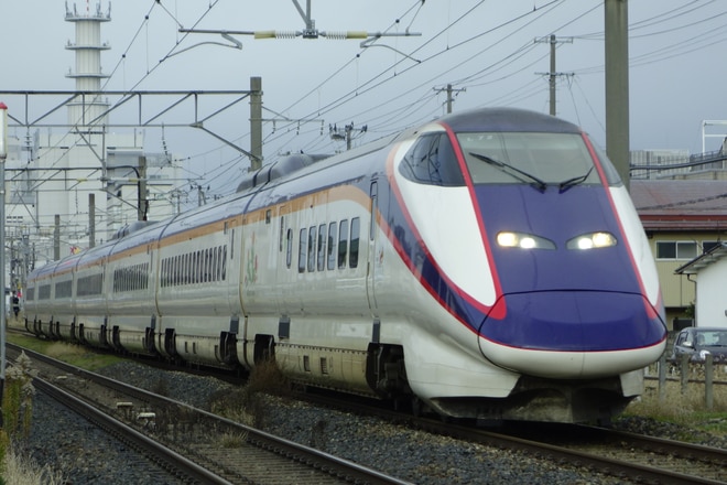 山形新幹線車両センター E3系2000番台 L72編成 の写真 |鉄道写真投稿サイトTrain-Directory