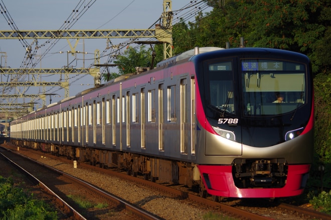 5000系 5738編成 の写真 |鉄道写真投稿サイトTrain-Directory