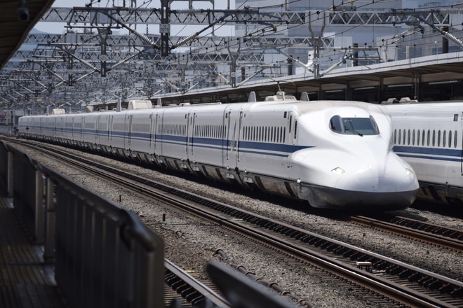 博多総合車両所本所 N700系 F11編成 の写真 鉄道写真投稿サイトtrain Directory