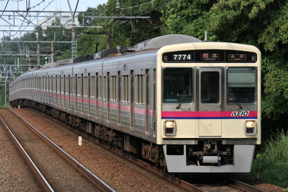 7000系 の写真 |鉄道写真投稿サイトTrain-Directory