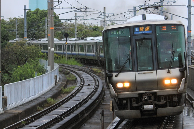 223系 R52編成 の写真 |鉄道写真投稿サイトTrain-Directory