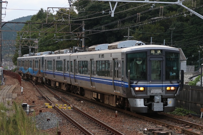 金沢総合車両所敦賀支所 521系 E5編成 の写真 |鉄道写真投稿サイトTrain-Directory