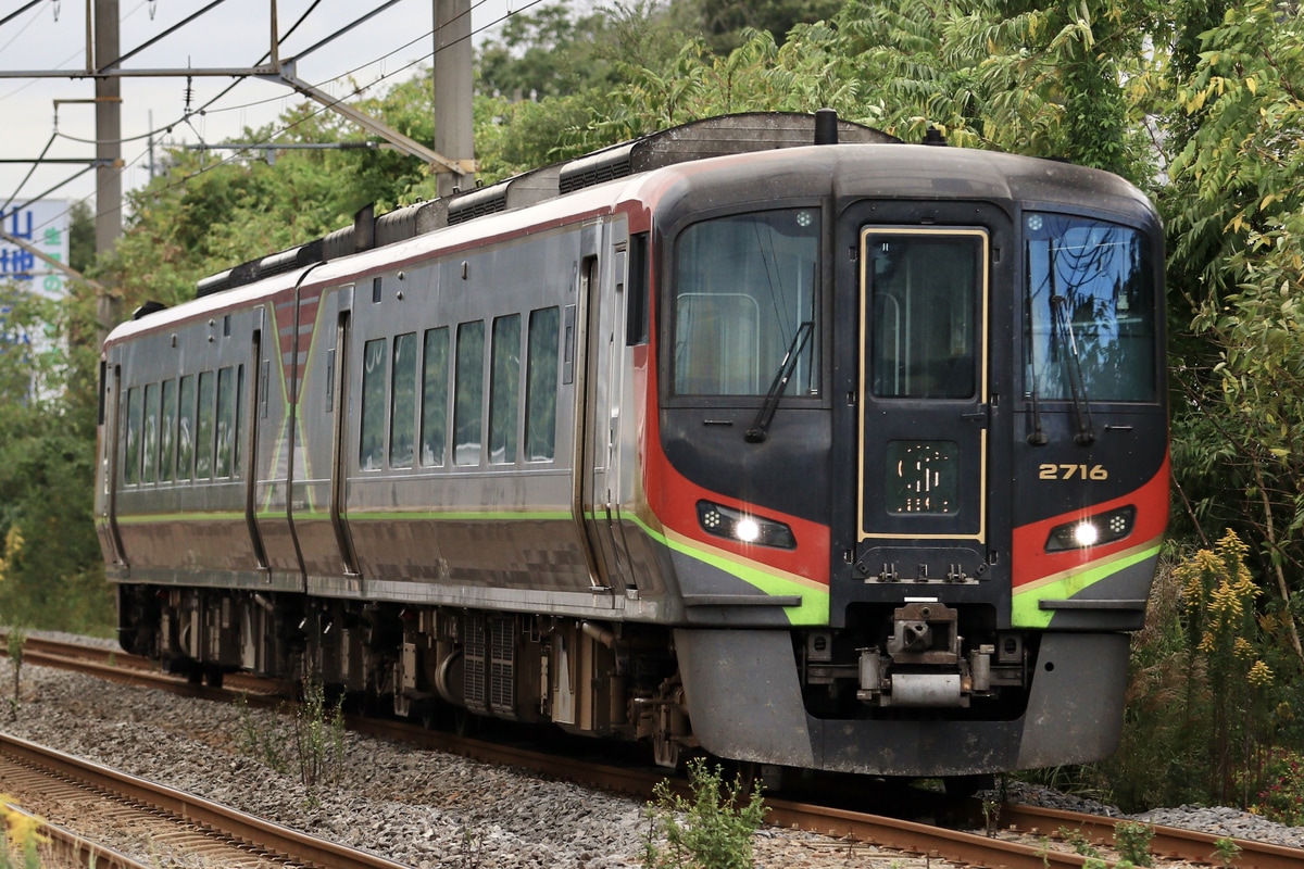 高松運転所 2700系 2716 の写真 |鉄道写真投稿サイトTrain-Directory