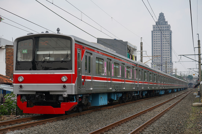 205系 の写真 |鉄道写真投稿サイトTrain-Directory