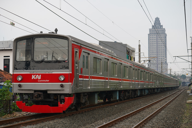 205系 の写真 |鉄道写真投稿サイトTrain-Directory