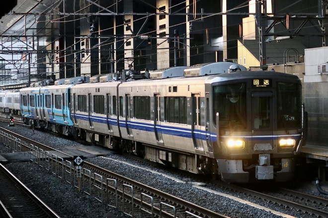 金沢総合車両所敦賀支所 521系 E5編成 の写真 |鉄道写真投稿サイトTrain-Directory