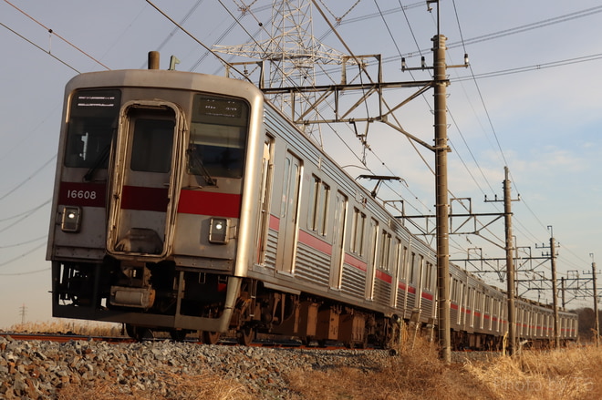 春日部検修区 10000系 11608f の写真 |鉄道写真投稿サイトTrain-Directory