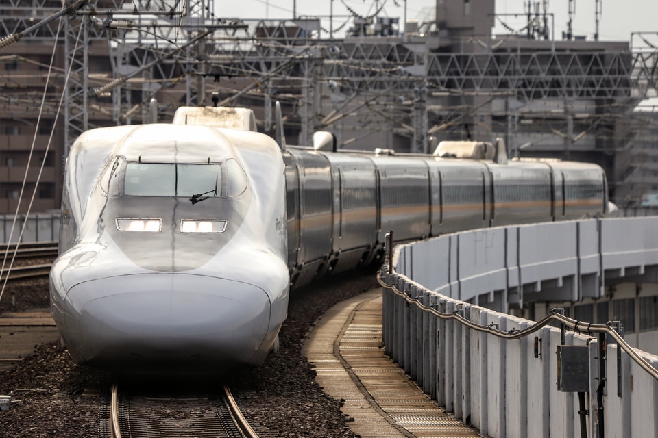 JR西700系E9編成の編成データ、編成表、ニュース、写真|2nd-train