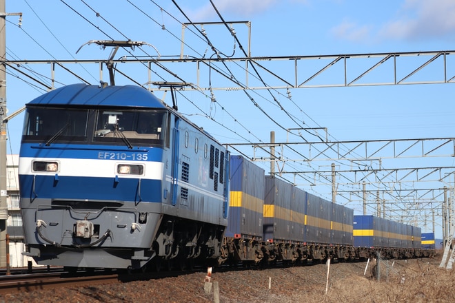 新鶴見機関区 EF210形 EF210-135 の写真 |鉄道写真投稿サイトTrain-Directory