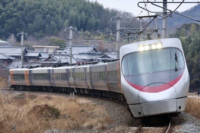松山運転所 8000系 L4編成 の写真 |鉄道写真投稿サイトTrain-Directory