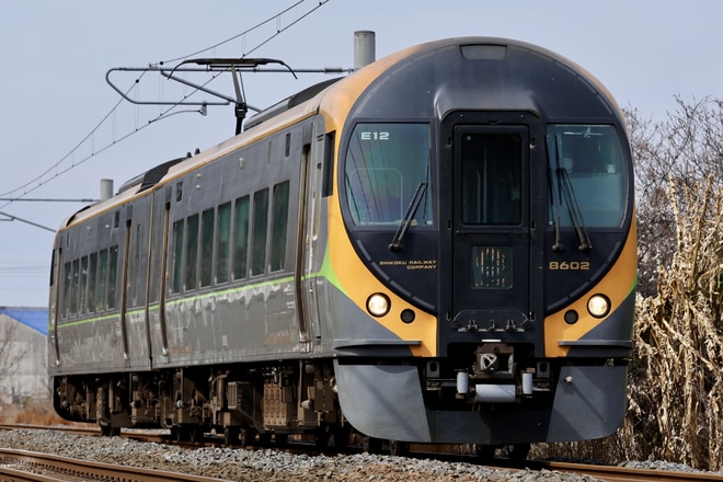 松山運転所 8600系 E12編成 の写真 |鉄道写真投稿サイトTrain-Directory