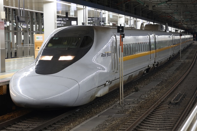 博多総合車両所本所 700系 E2編成 の写真 |鉄道写真投稿サイトTrain-Directory