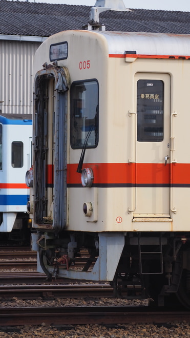 水海道車両基地 キハ0形 キハ005 の写真 |鉄道写真投稿サイトTrain-Directory