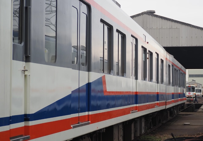 水海道車両基地 キハ2100形 キハ2101 の写真 |鉄道写真投稿サイトTrain-Directory