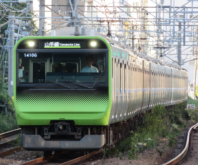 東京総合車両センター本区 E235系 トウ30編成 の写真 |鉄道写真投稿サイトTrain-Directory