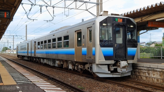 GV-E400系 T221編成 の写真 |鉄道写真投稿サイトTrain-Directory