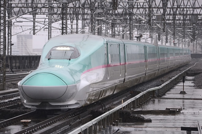 新幹線総合車両センター E5系 U33編成 の写真 |鉄道写真投稿サイトTrain-Directory