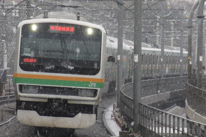 小山車両センター E231系 ヤマU-590編成 の写真 |鉄道写真投稿サイトTrain-Directory