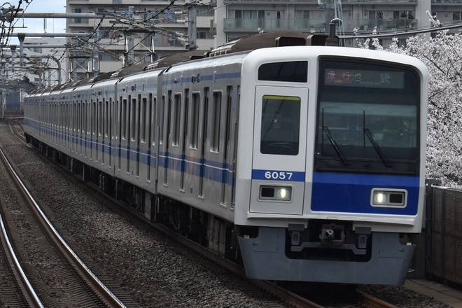 池袋線車両所小手指車両基地 6000系 6157F の写真 |鉄道写真投稿サイトTrain-Directory