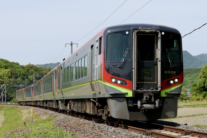 高知運転所 2700系 2802 の写真 |鉄道写真投稿サイトTrain-Directory