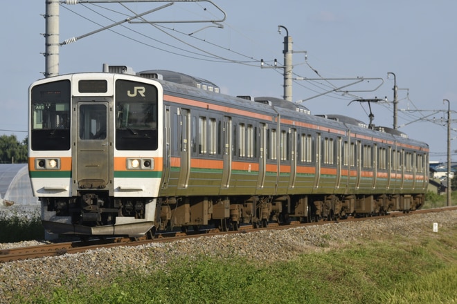 高崎車両センター 211系 タカA61編成 の写真 |鉄道写真投稿サイトTrain-Directory