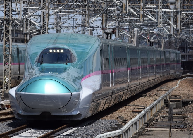 新幹線総合車両センター E5系 U1 の写真 |鉄道写真投稿サイトTrain-Directory
