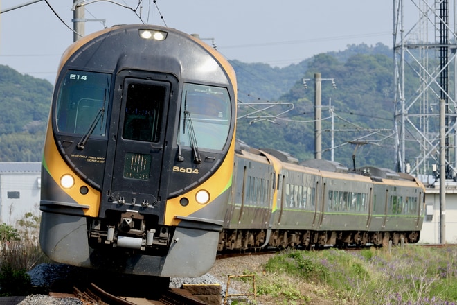 松山運転所 8600系 E14編成 の写真 |鉄道写真投稿サイトTrain-Directory