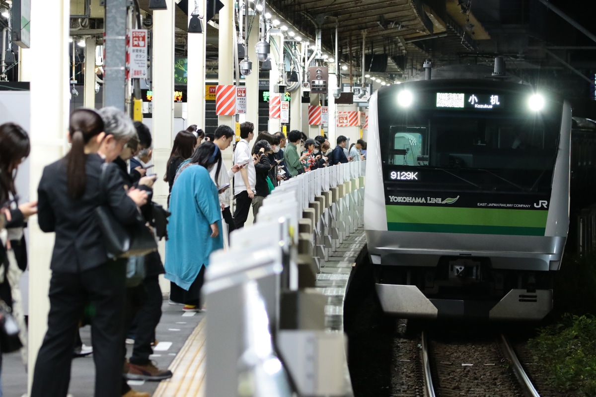 鎌倉車両センター橋本派出所 E233系 H004編成 の写真 |鉄道写真投稿サイトTrain-Directory