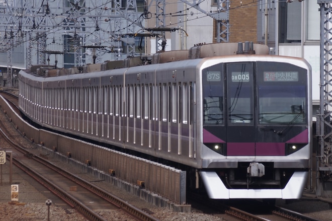 鷺沼検車区 08系 105f の写真 |鉄道写真投稿サイトTrain-Directory