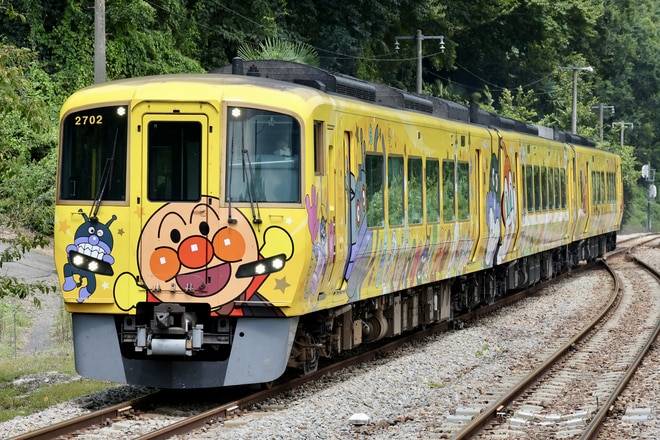 高知運転所 2700系 2702 の写真 |鉄道写真投稿サイトTrain-Directory